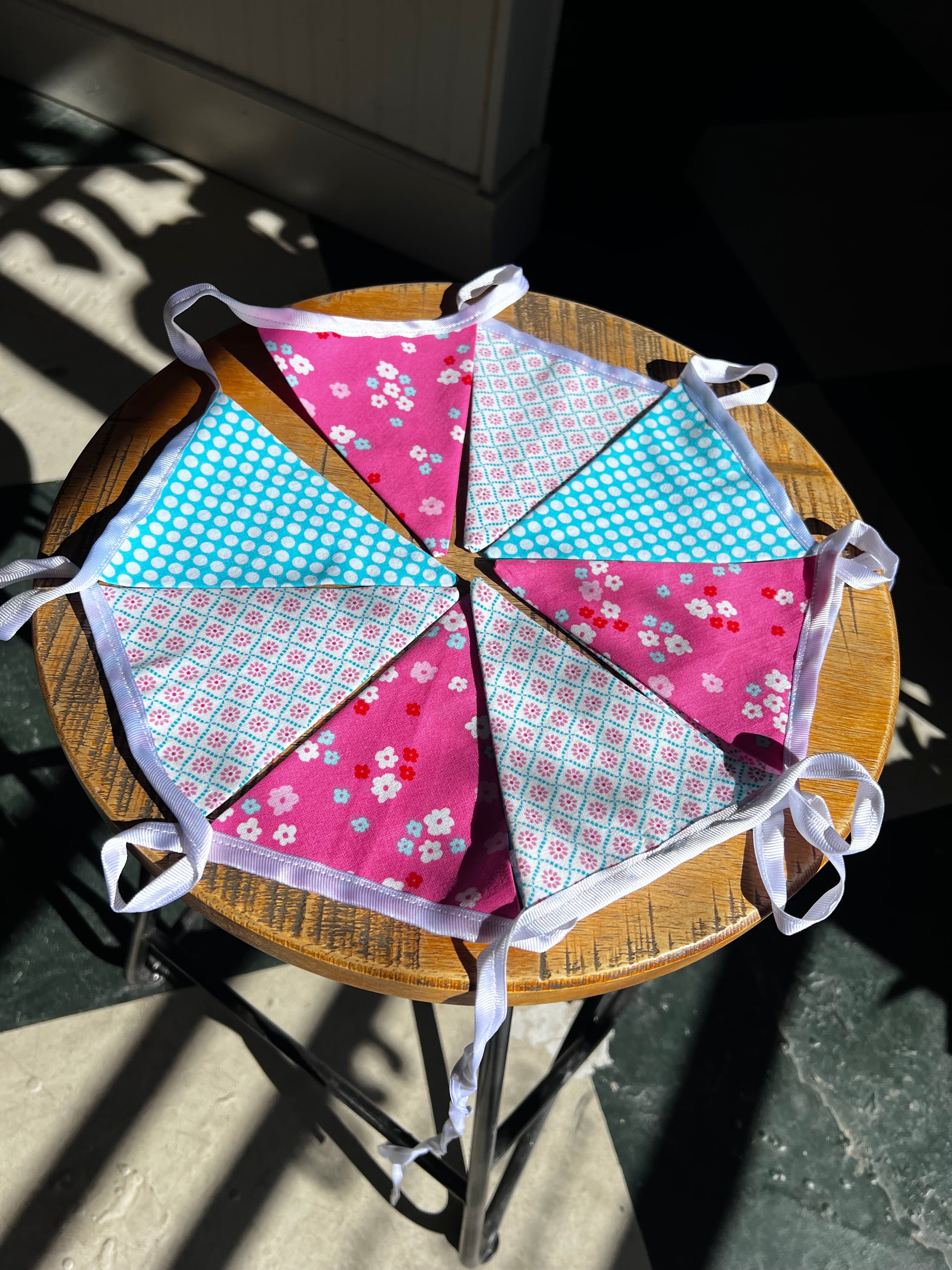 Valentine Garland - Custom made – Gilbert Creek Gardens